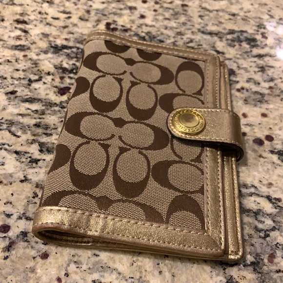 Coach | Bags | Coach Signature Pocketbook Planner Wallet Holder ...